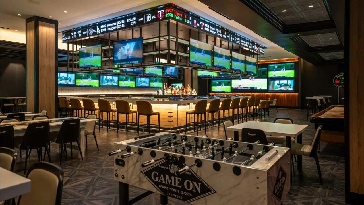 Game On | Restaurant | Sports Bar | Boulder Station